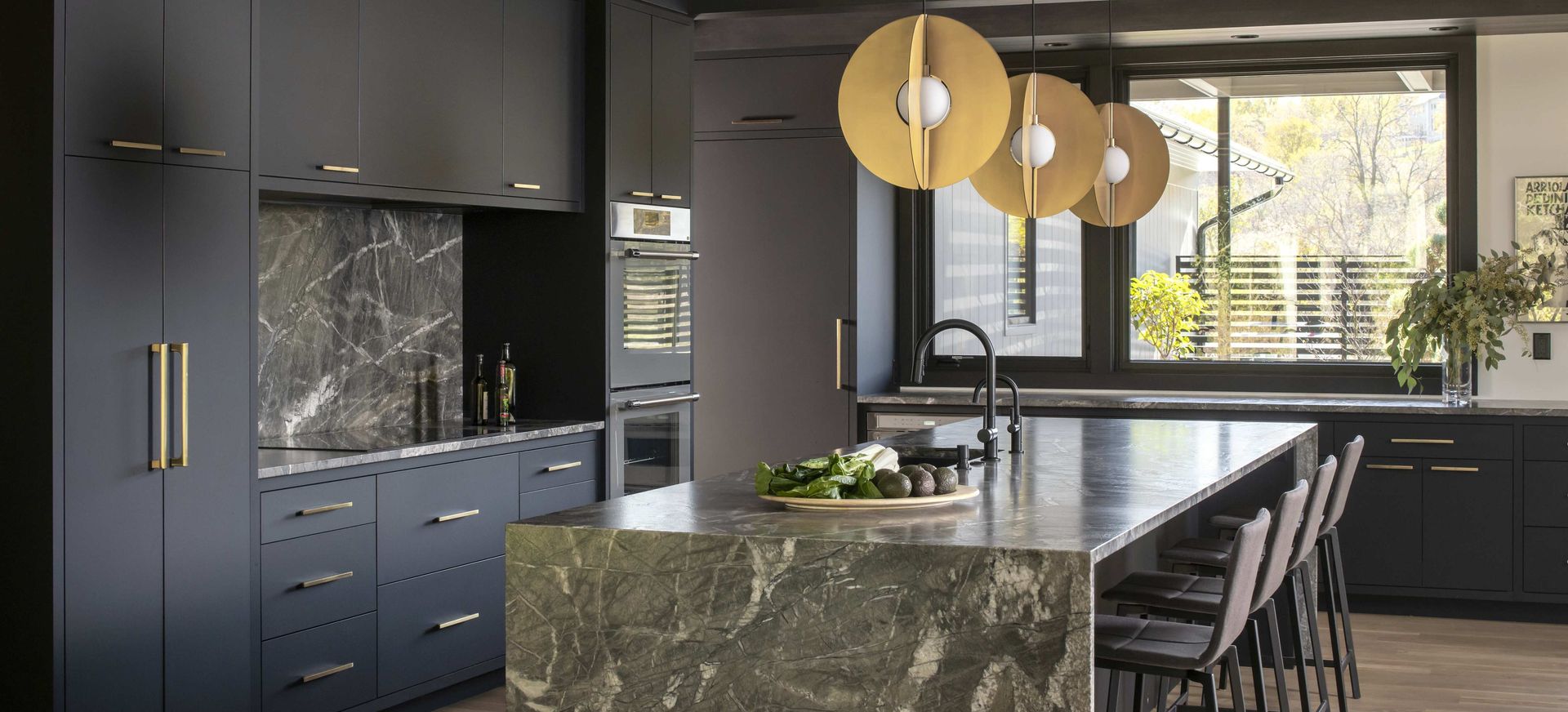 7 idei de amenajare pentru un living modern si primitor | REHAU